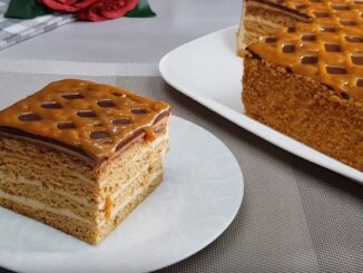 Karamelový dort se smetanovým krémem – dum zahrada